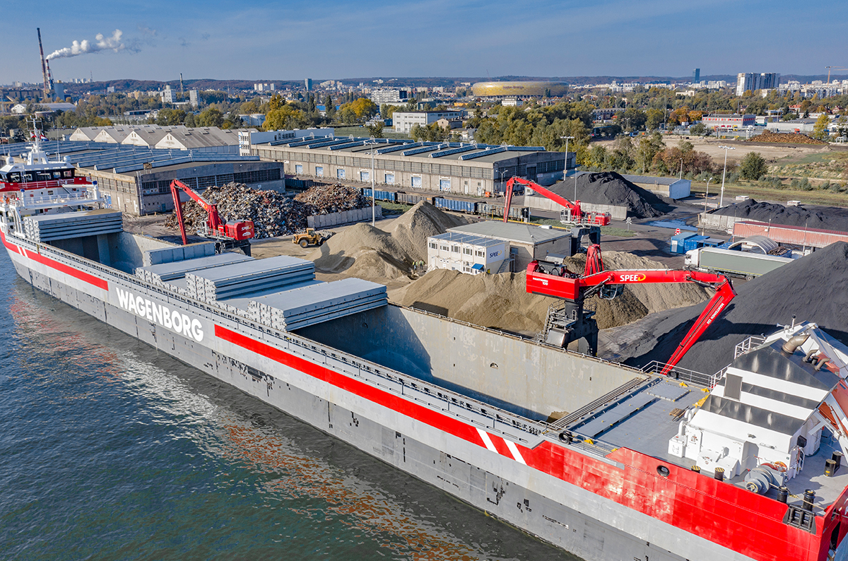 Facts and figures - Port Gdańsk Facts and figures - Port Gdańsk